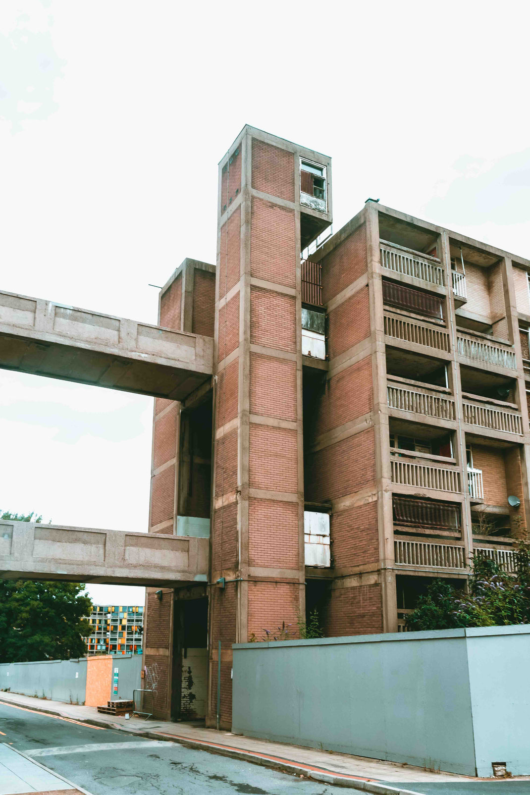 The History of Brutalist Architecture and Its Socialist Roots | Learn ...